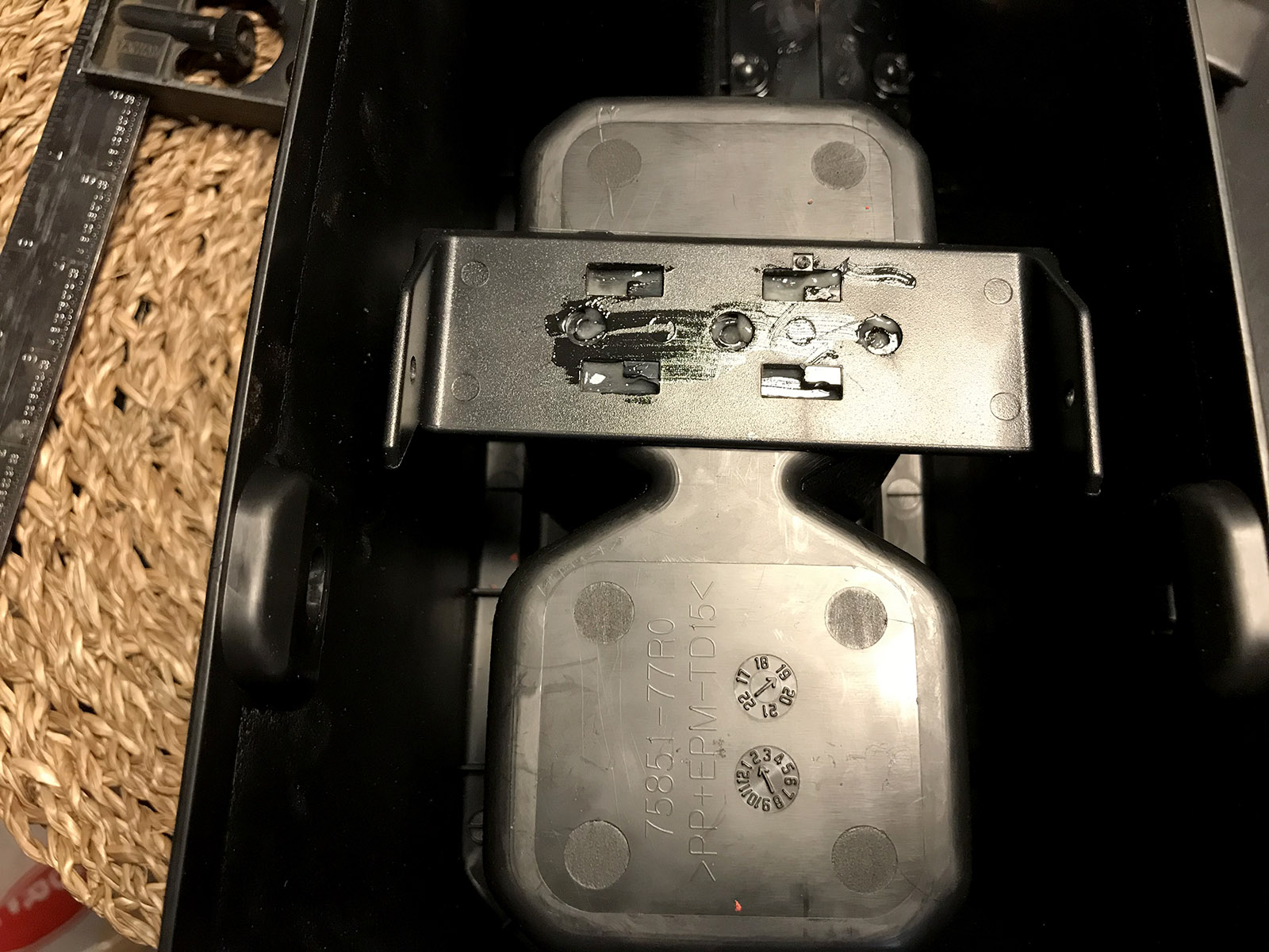 UHF for the Jimny: world’s longest GME XRS Connect install into a Jimny ...