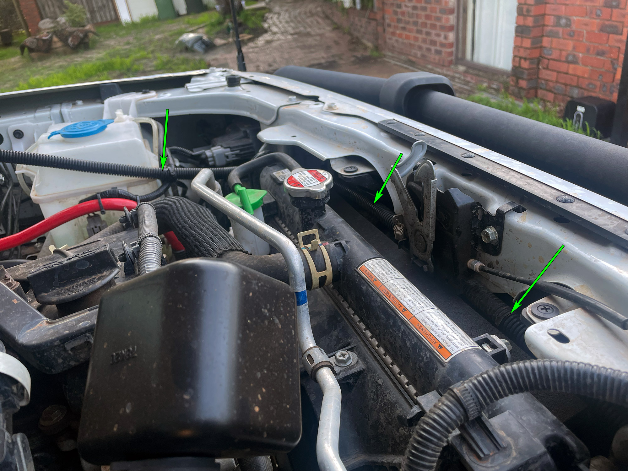 Under bonnet compressor – TGR: Team Ghetto Racing