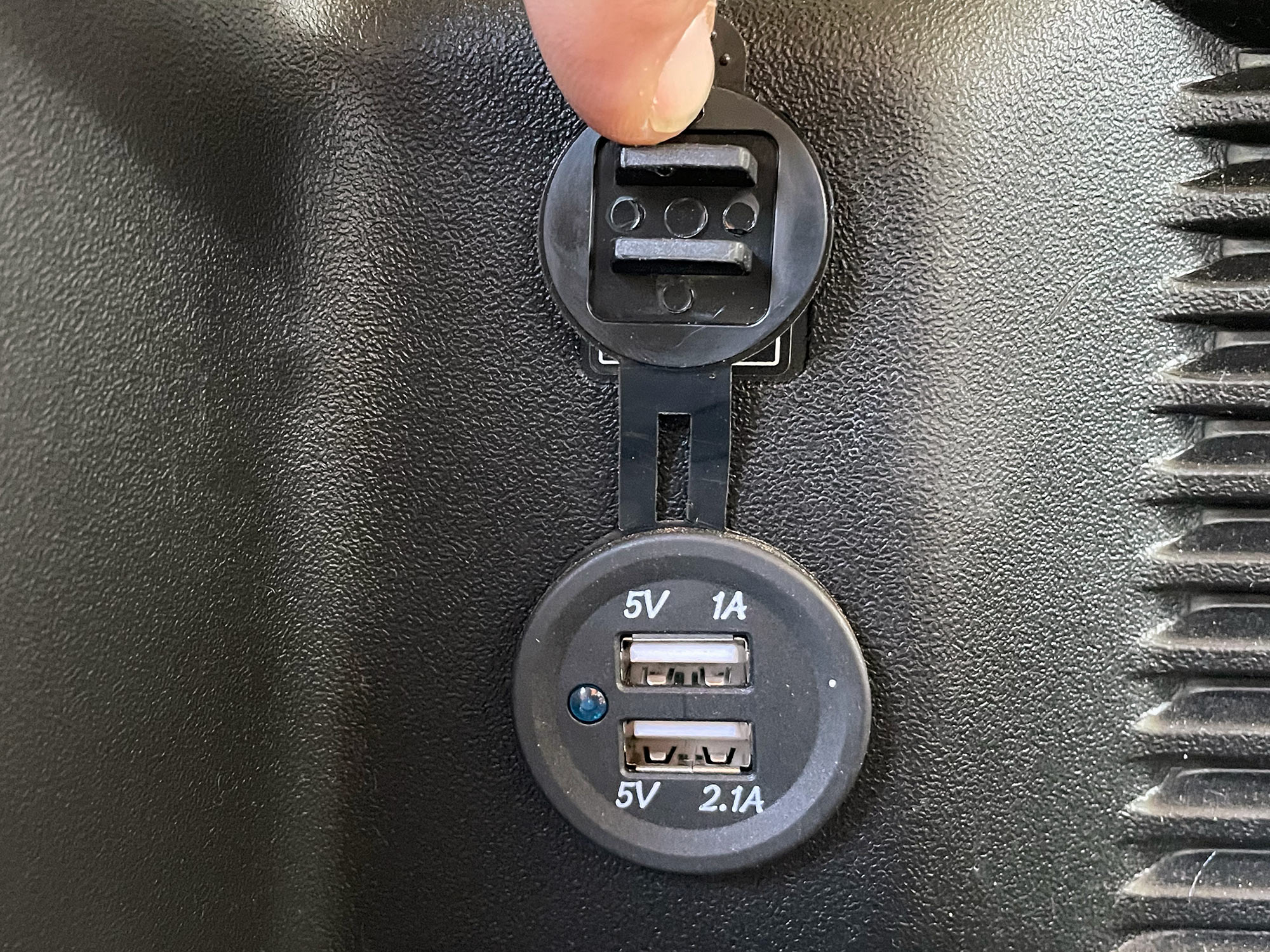 Extra circuits and 12V details – TGR: Team Ghetto Racing